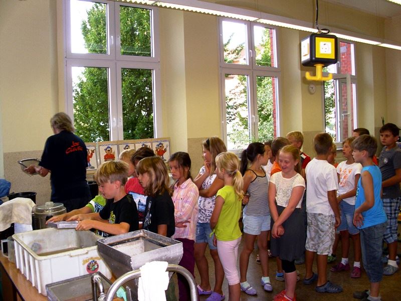 GRUNDSCHULE RÖTHA
